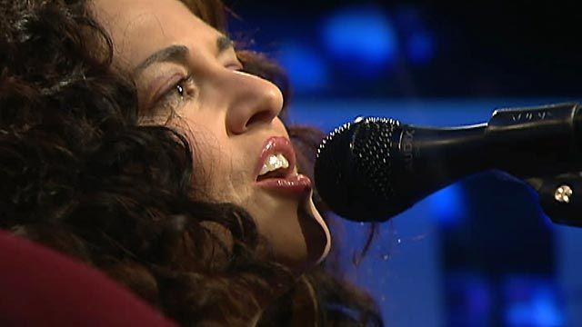 Sherrie Austin Misses Classic Country | Fox News Video