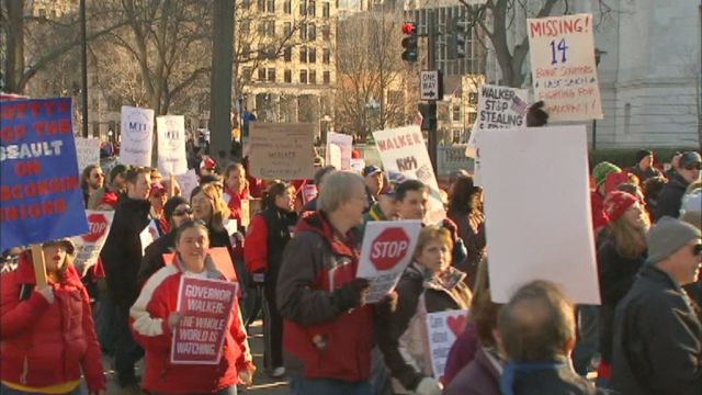 Thousands Gather to Protest in Wisconsin | Fox News Video