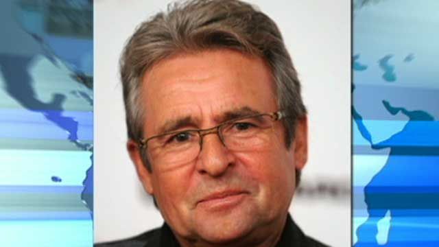 'Monkees' Singer Davy Jones Dies at 66 | Fox News Video