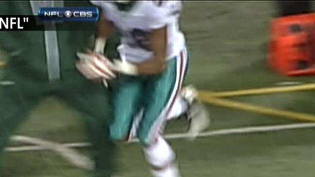 Jets Coach Intentionally Trips Dolphins Player | Fox News Video